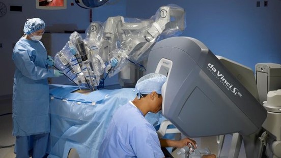 ROBOTIC SURGERY - Dr. Mike Liang